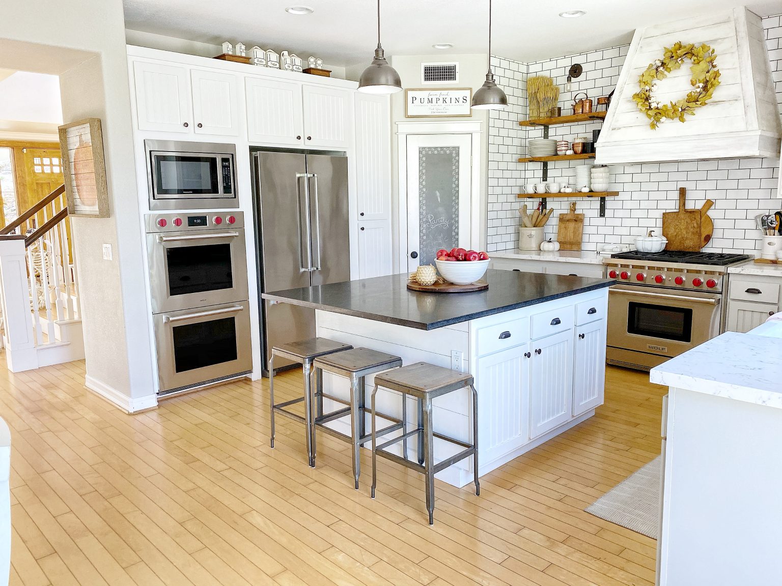 Dress Up Your Kitchen For Fall - Pasha is Home