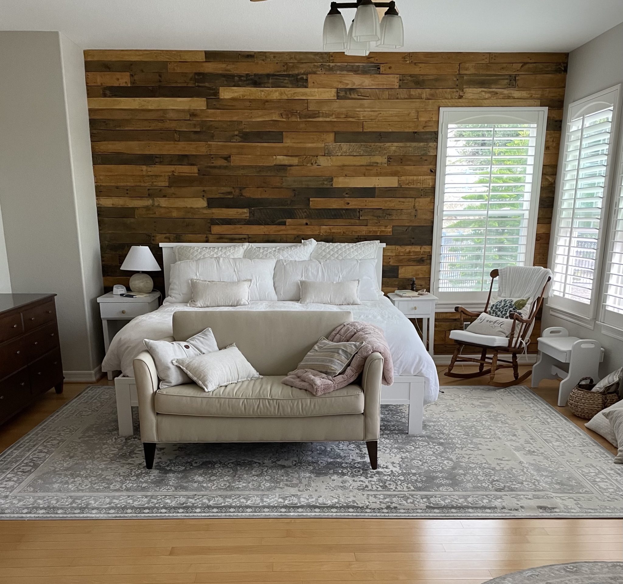 How to Do a Grid Accent Wall - Pasha is Home