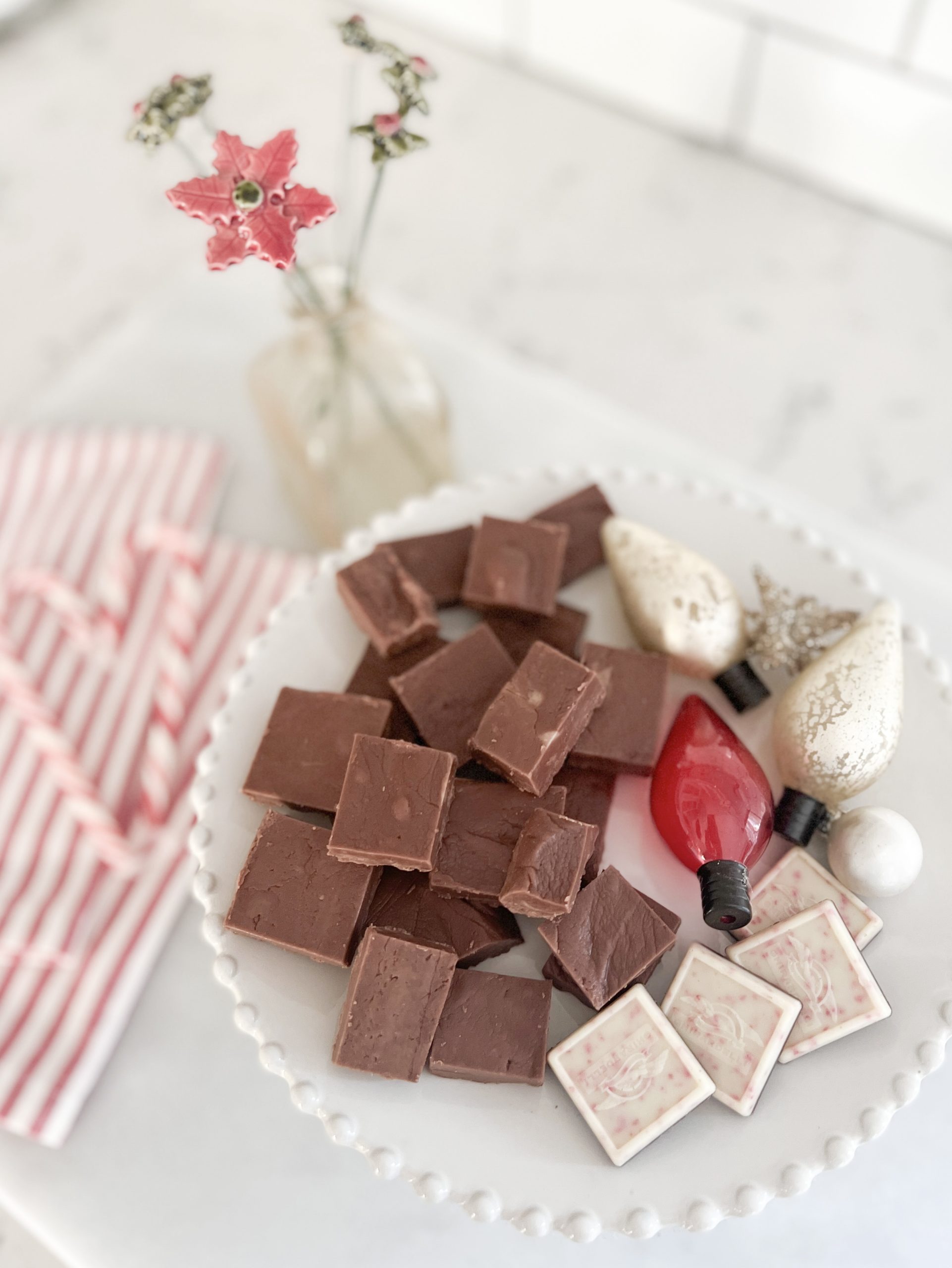 A Quick, Easy, and Tasty Fudge Recipe - Pasha is Home