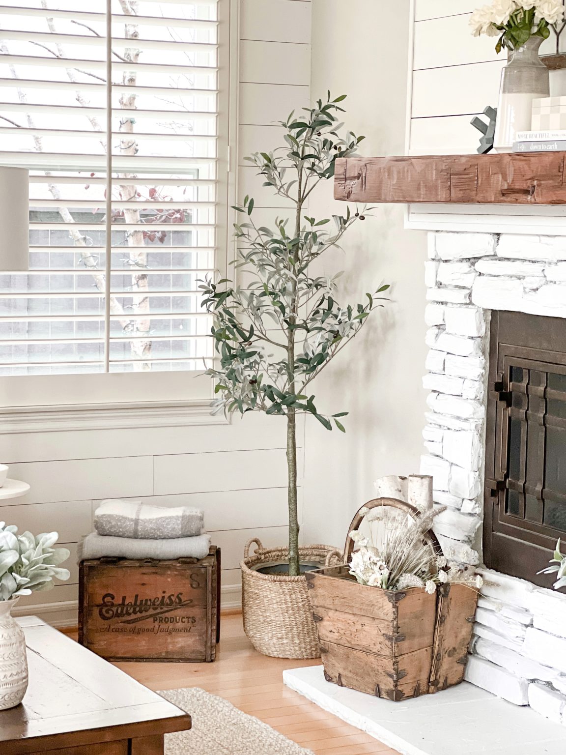 How to Make Your Home Cozy For Winter - Pasha is Home