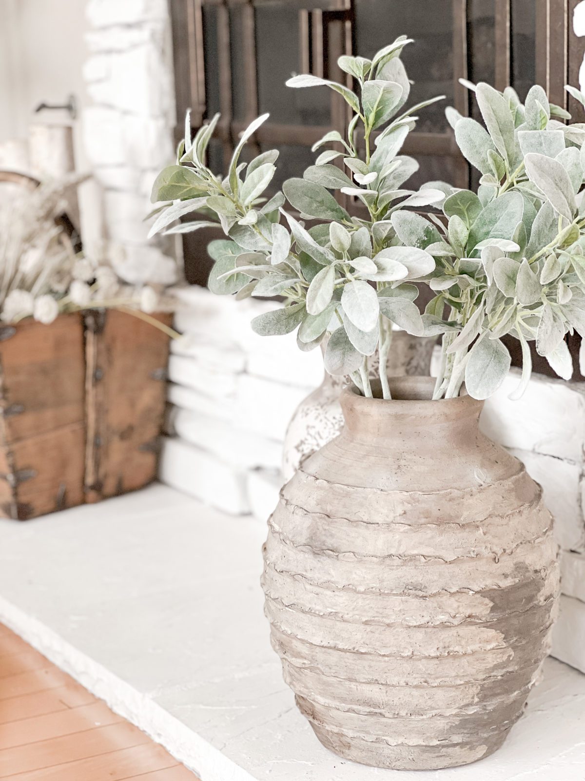 Three Easy Ways to Decorate your Home for Early Spring - Pasha is Home