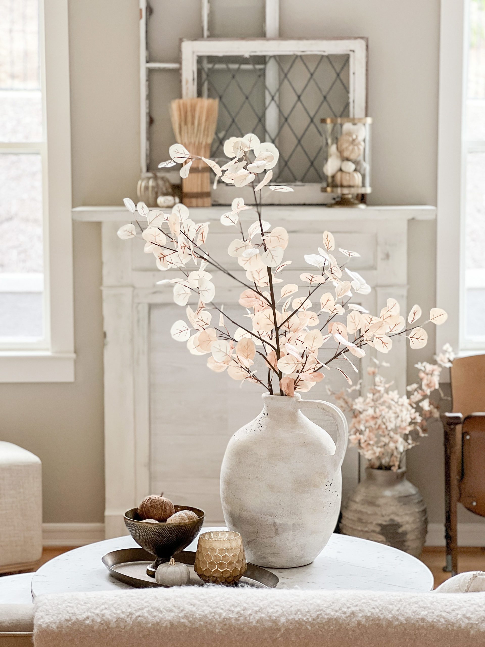 How to Make An Entryway Cozy For Fall - Pasha is Home