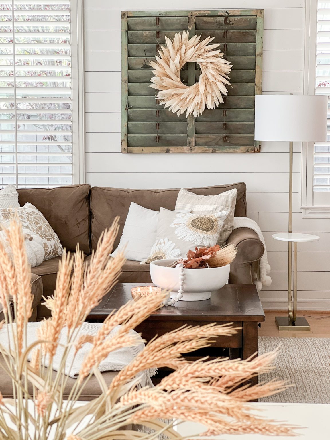Simple Ideas For A Cozy Fall Family Room - Pasha is Home
