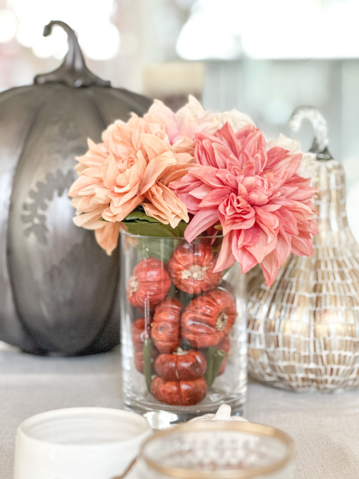 Three Effortless Ways to Use Fall Flowers in Your Home