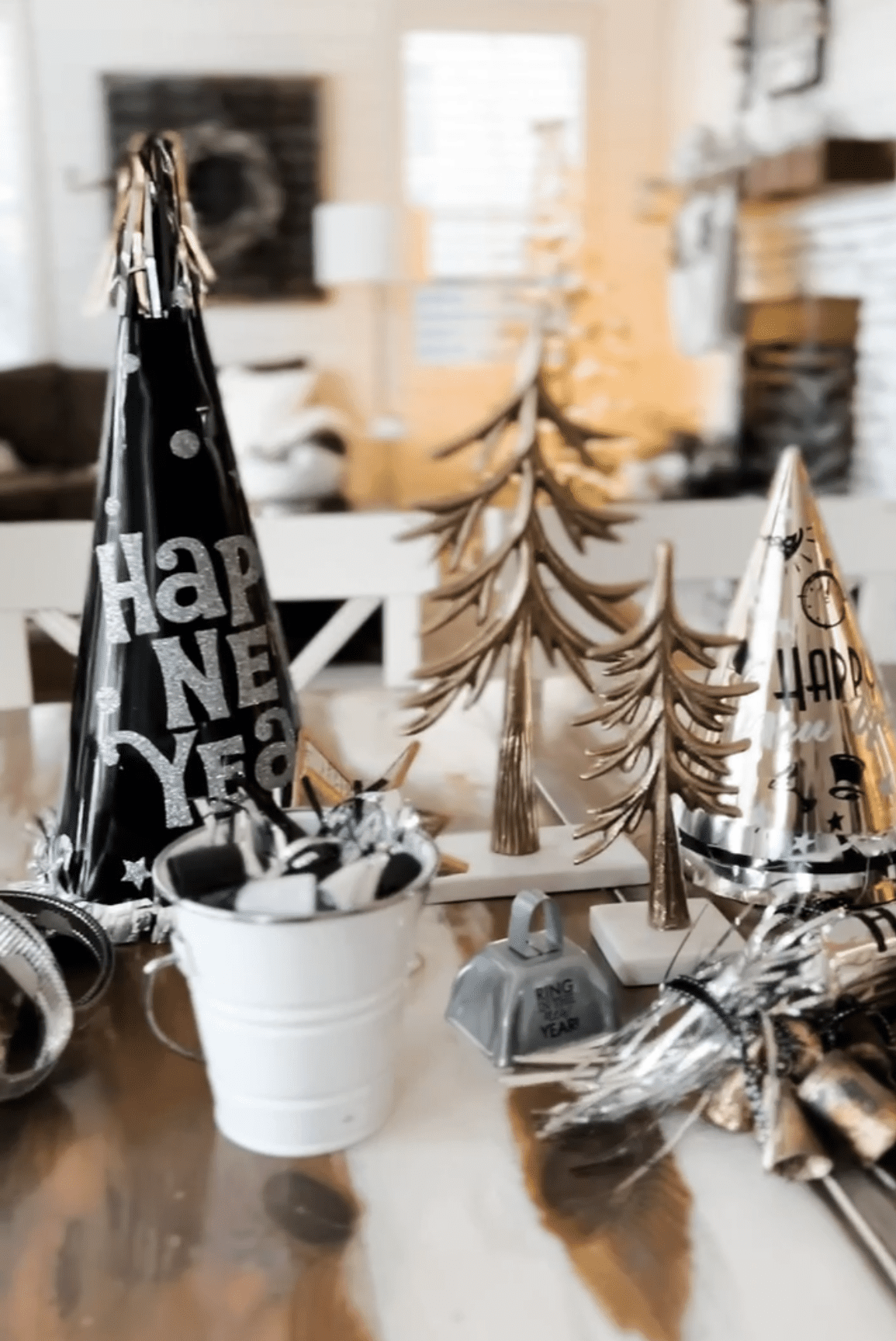 How to Host an Extraordinary New Years Eve Party