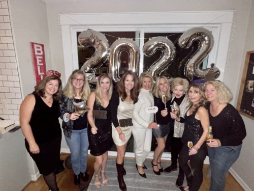 How to Host an Extraordinary New Years Eve Party