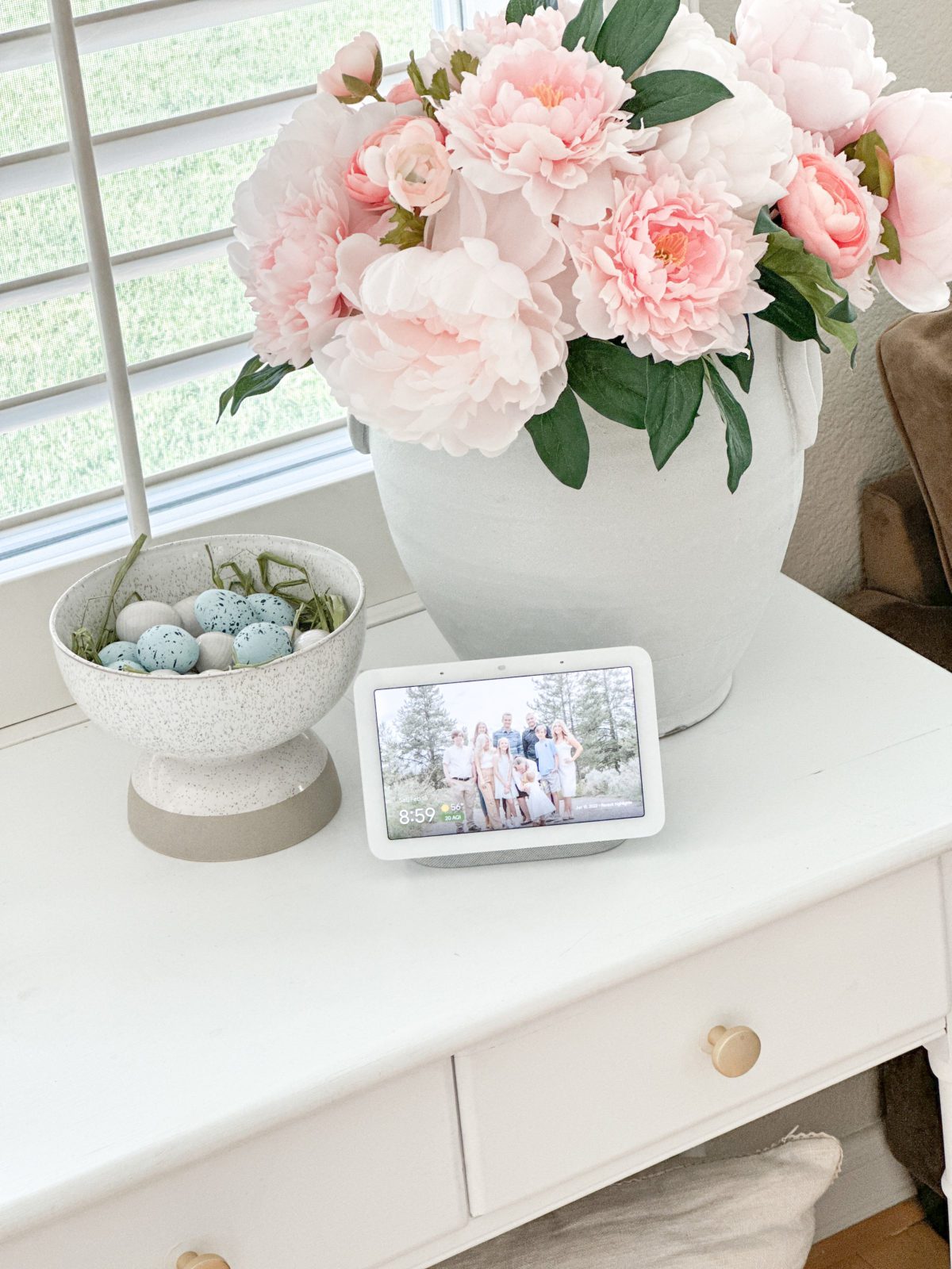 How to Use Easter Bunny Decor in a Classy Way - Pasha is Home