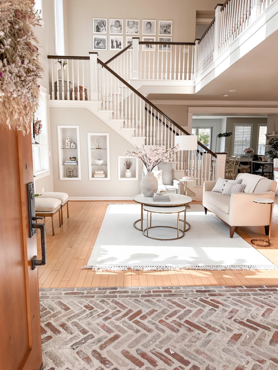 Add Simple Spring Touches to Your Entryway and Living Spaces