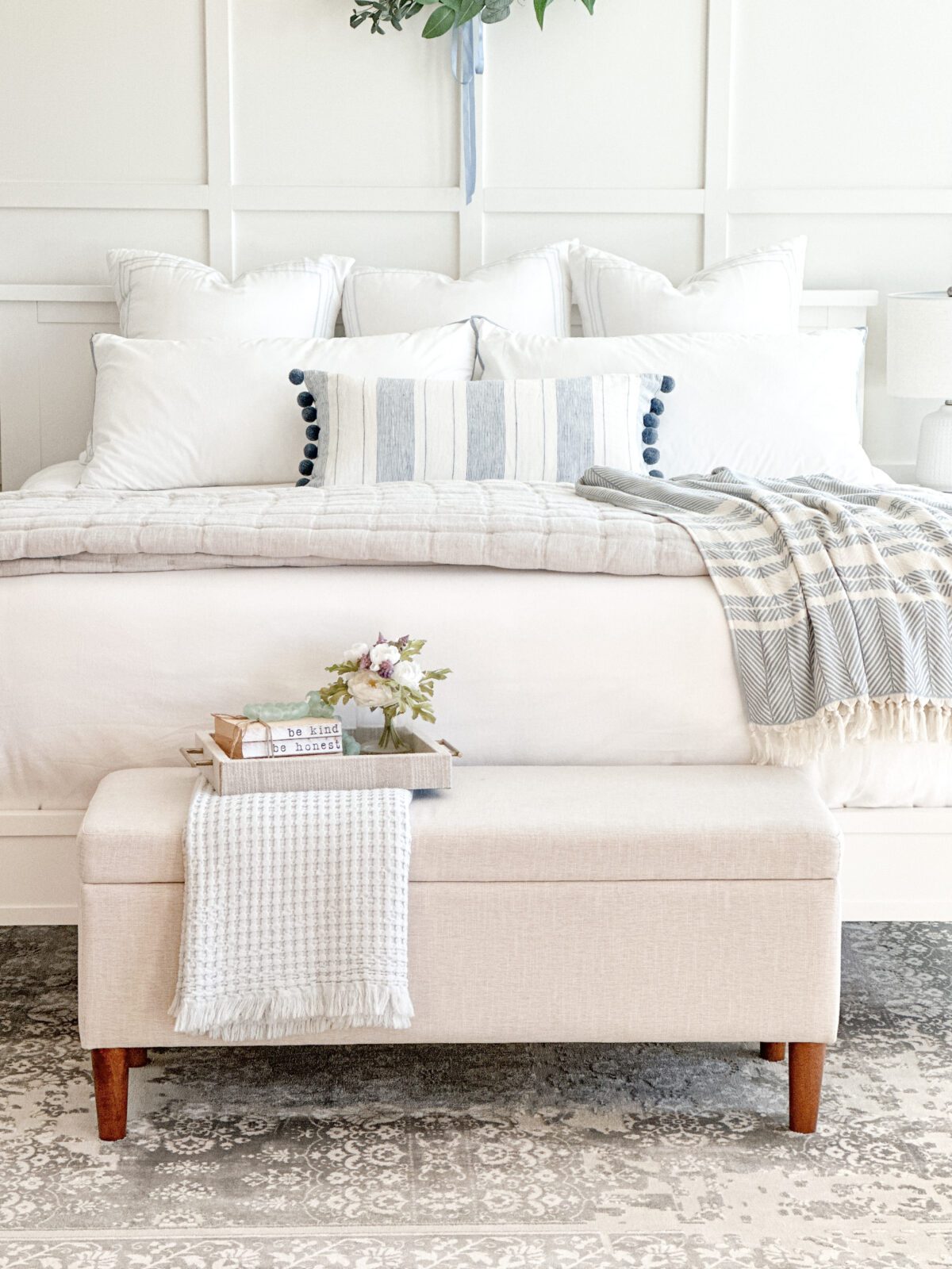 3 Simple Ways to Bring Spring Touches into the Bedroom