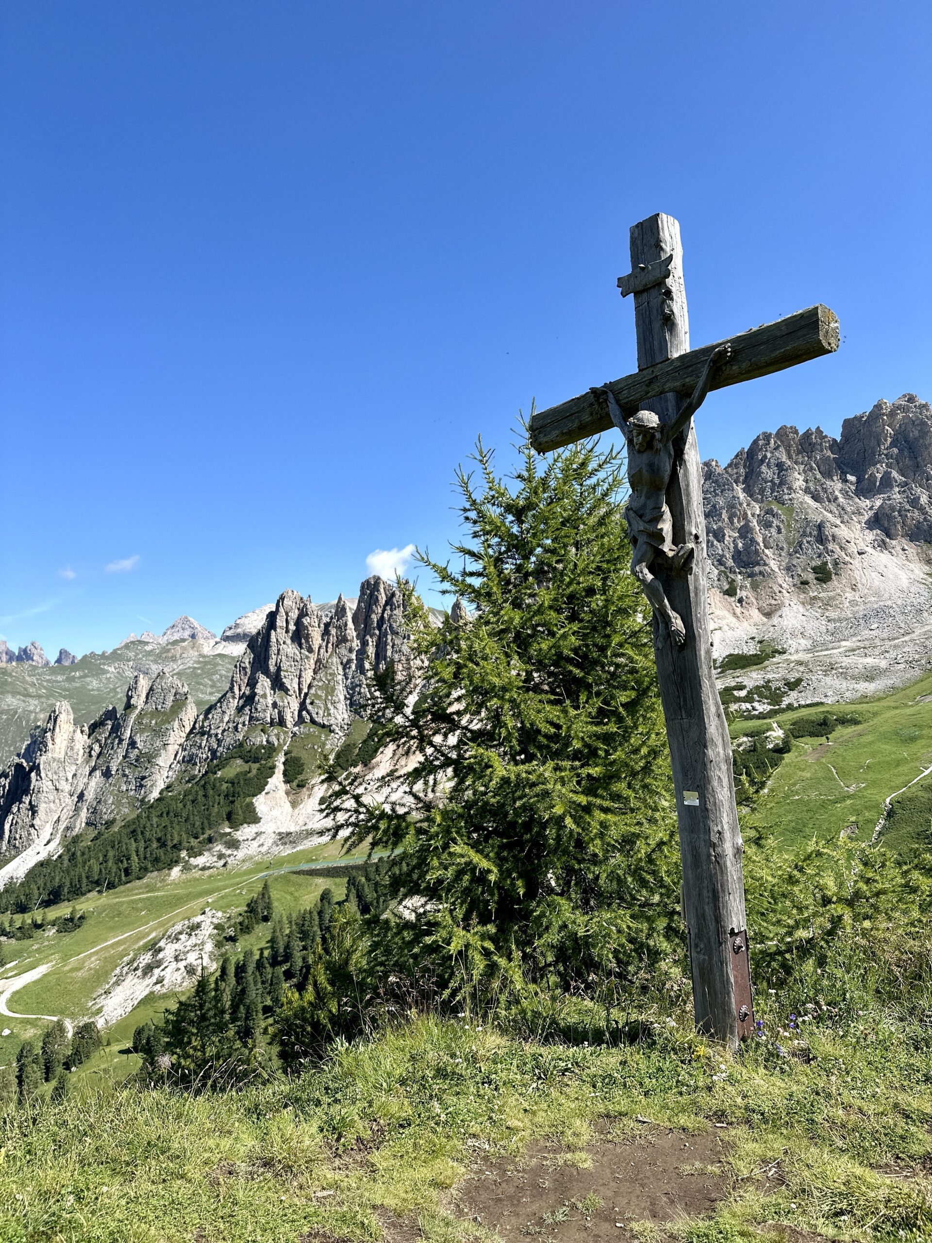 Best Things to See and Do in the Dolomites - Pasha is Home