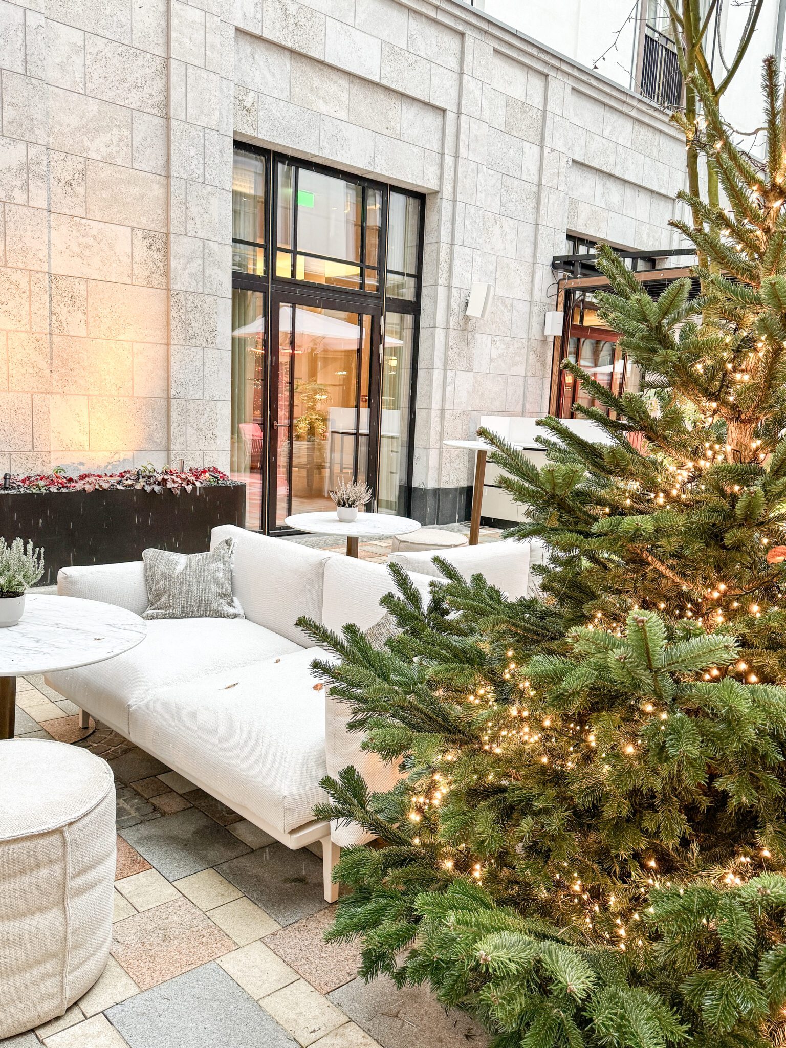 The Ultimate Christmas Market Travel Guide for Munich, Germany - Pasha ...