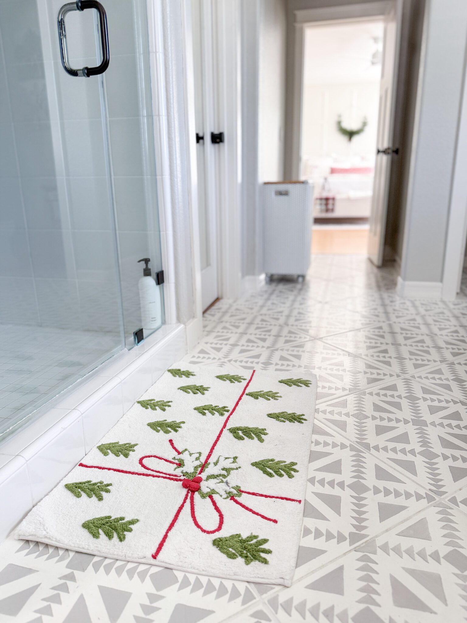 A Timeless and Classy Christmas Home Tour - Pasha is Home