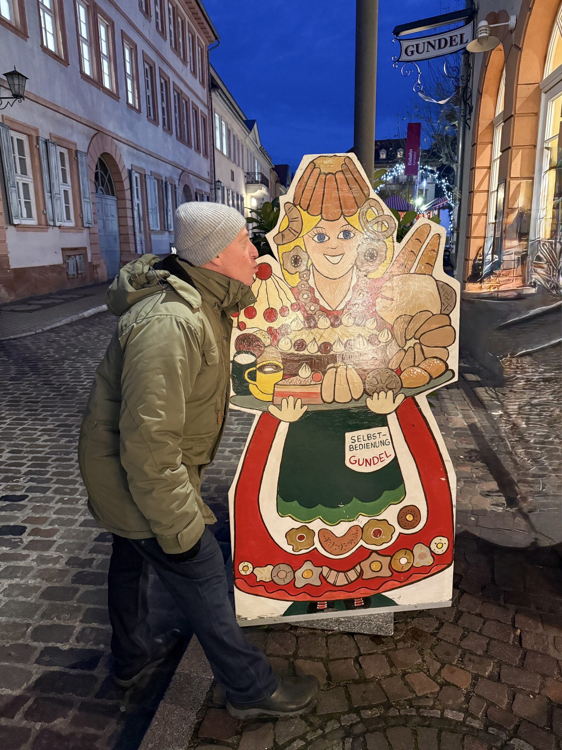 A Complete Heidelberg Germany at Christmas Time Travel Guide - Pasha is ...